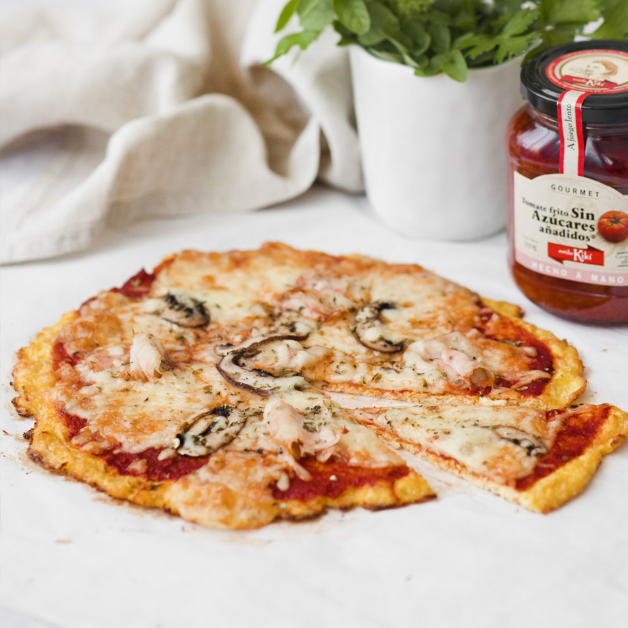 Pizza keto con base de Coliflor